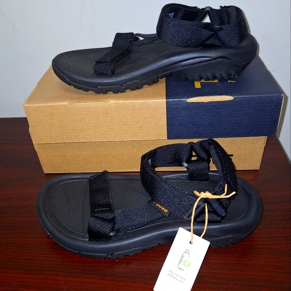 Teva | Shoes | A Pair Of Teva Hurricane Xlt2 Sandals In Black Nwt In ...